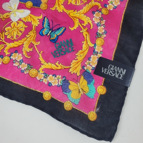 Versace | Accessories | Gianni Versace Vintage Butterfly Print Square ...